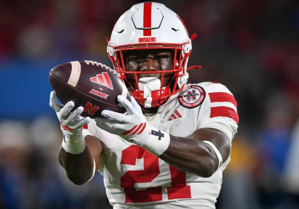College Football - Field Bulls
